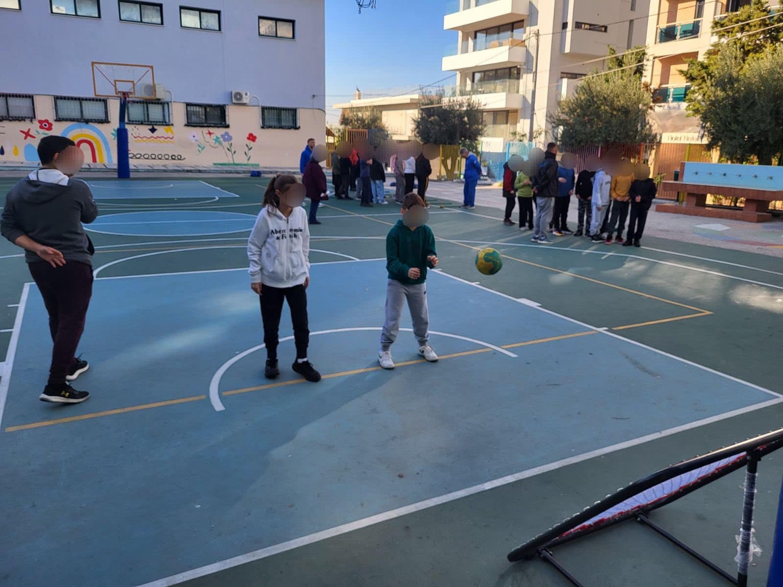 «ΘΕΛΩ ΕΛΠΙΖΩ ΜΠΟΡΩ – ΜΑΖΙ» στο 1o δημοτικό σχολείο Αλίμου - Βούλα Ζυγούρη